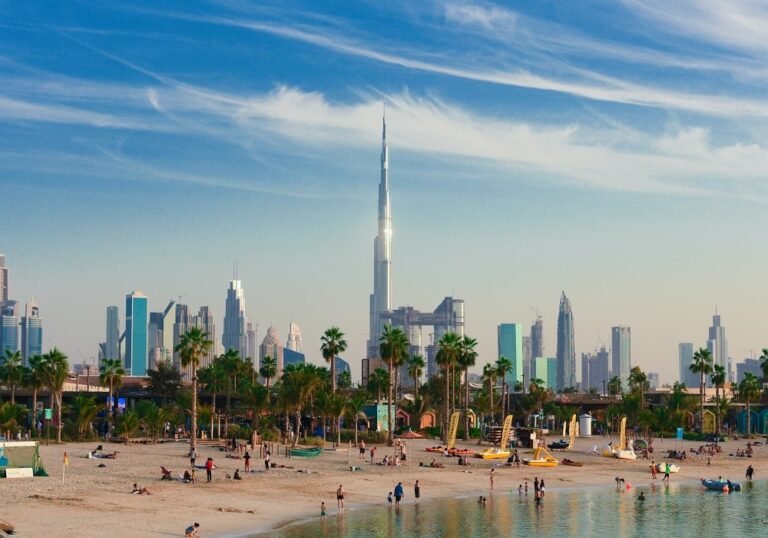 Top 17 Famous Tourist Attractions: Landmarks of the World | World ...