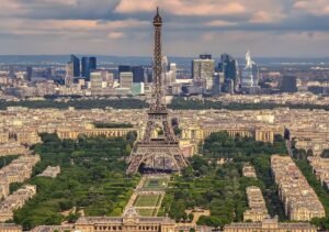 Top 17 Famous Tourist Attractions: Landmarks of the World | World ...