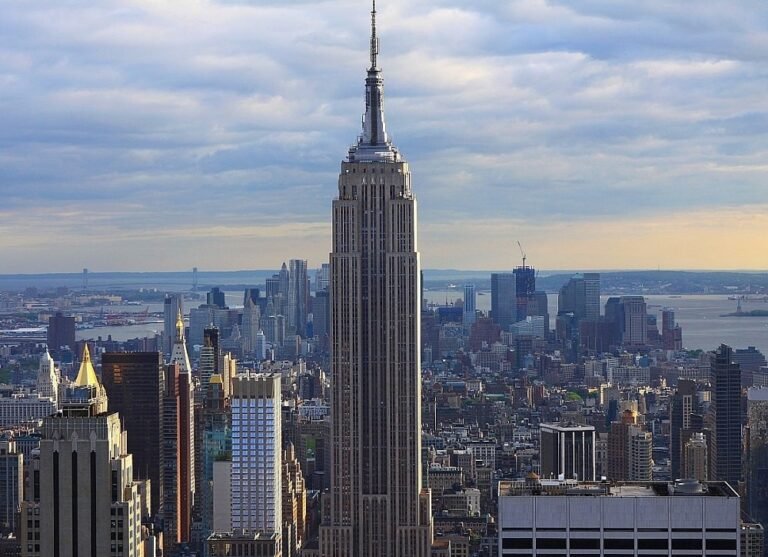 15 Famous Landmarks in New York City - Best Attractions | World Famous ...