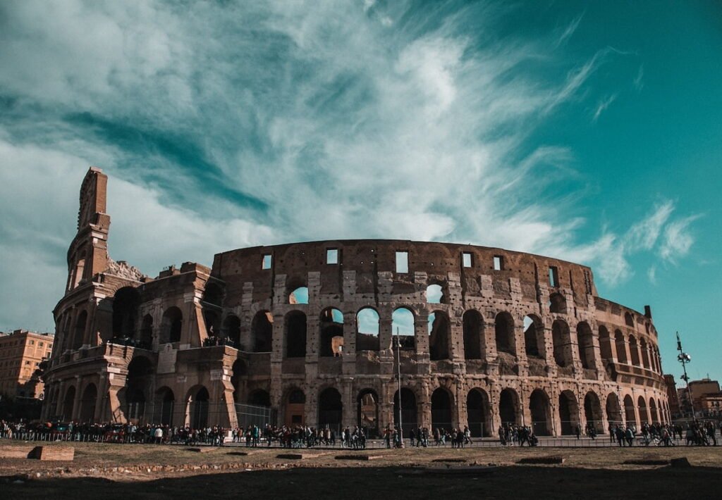 15 Most Famous Greek Statues | World Famous Things