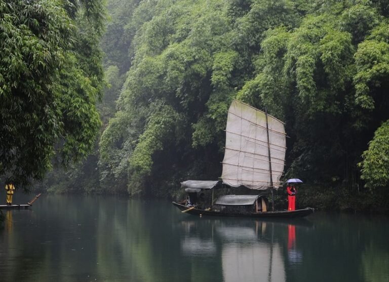 15 Most Famous Rivers in the World - World Famous Things